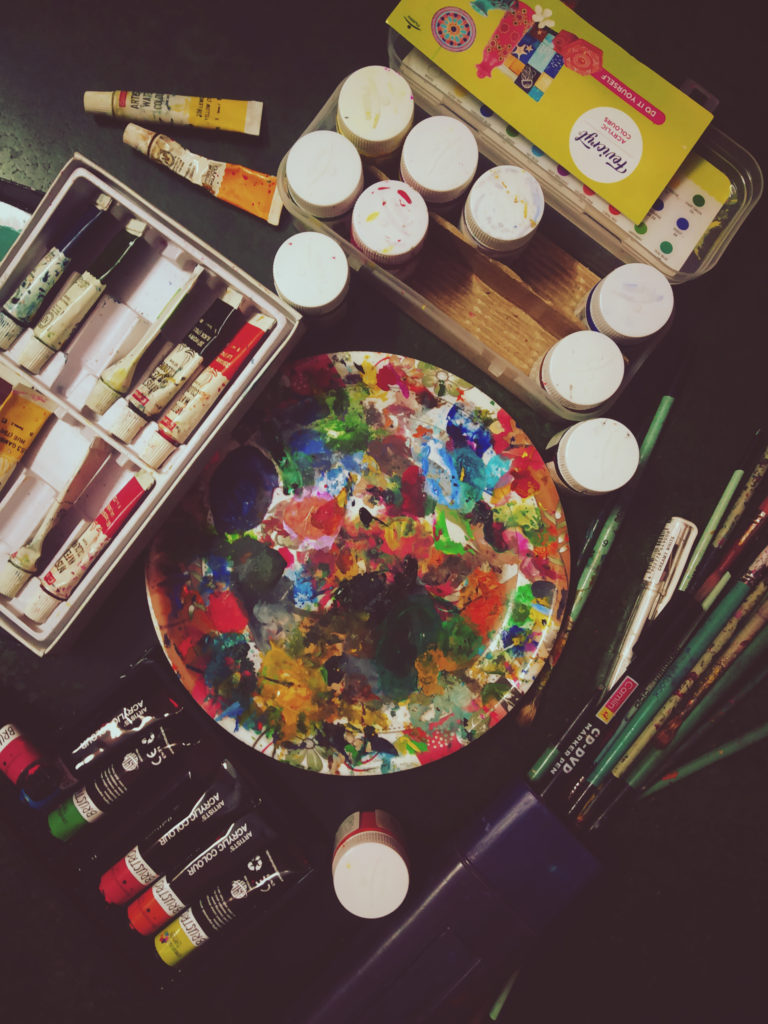 PAINTING: HOBBY Vs CAREER - WeaverMag